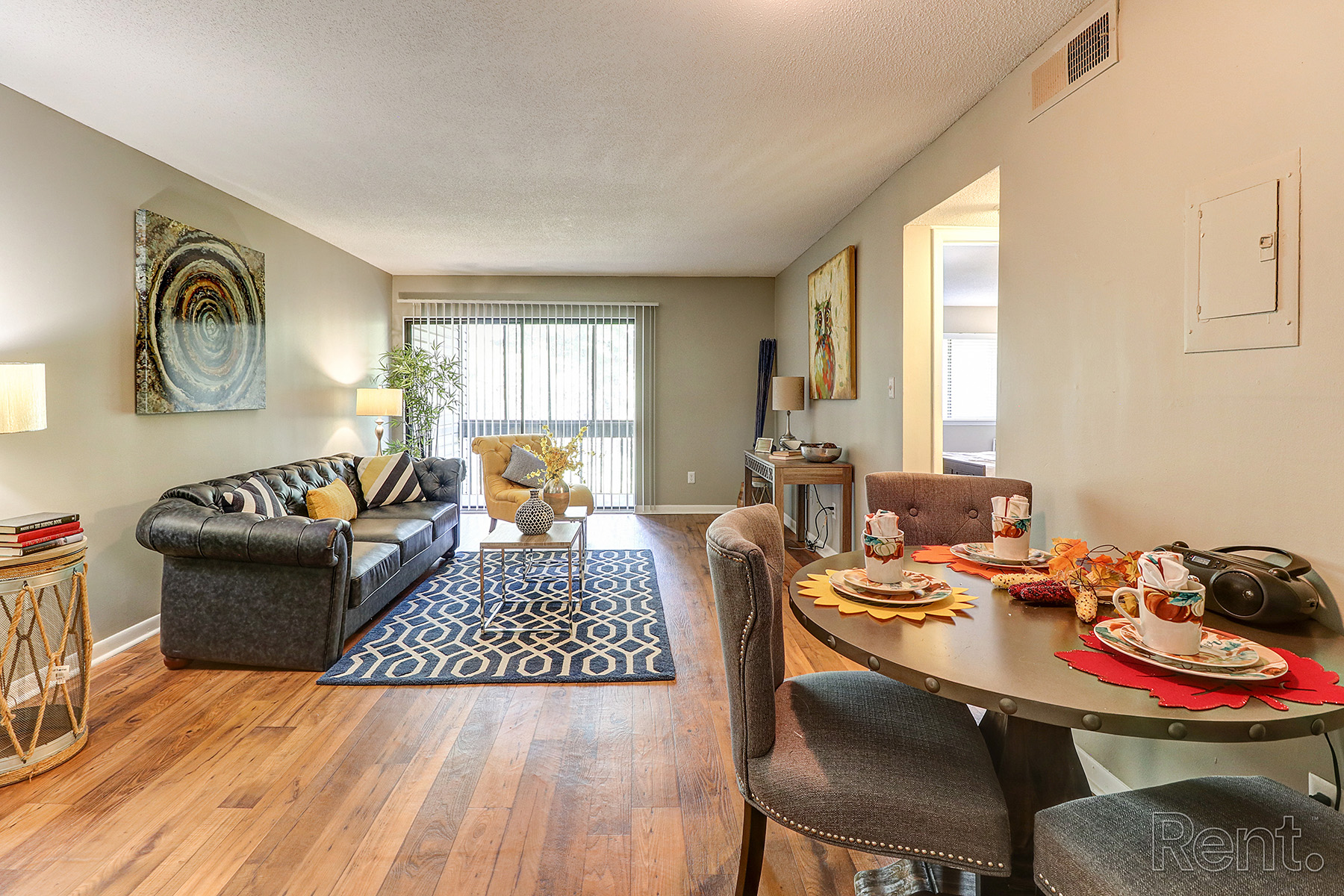 Gallery - 100 Inverness